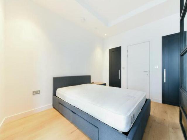 Studio apartment for rent in Astell House, London City Island, London, E14