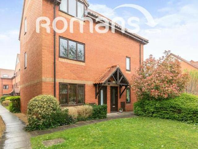 Studio Apartment For Rent In Baltic Wharf