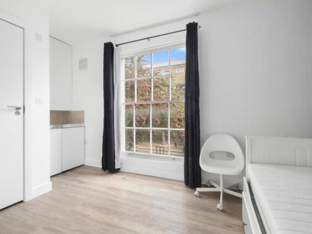 Studio apartment for rent in Bayham Street, London, NW1