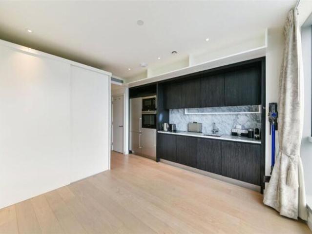 Studio apartment for rent in Biscayne Avenue, London, E14