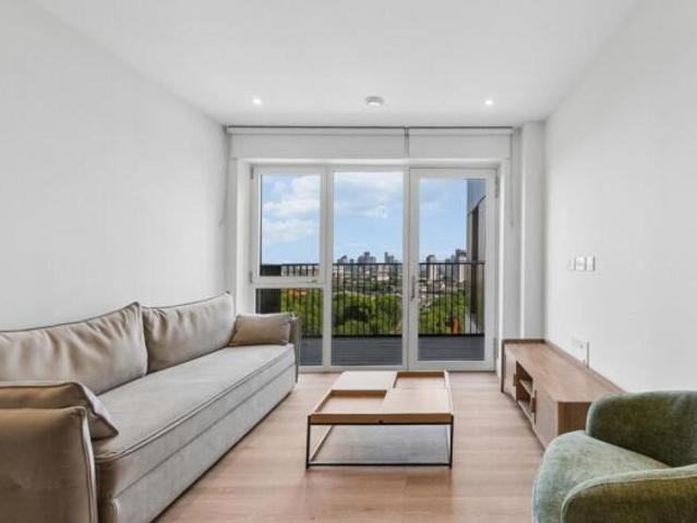 Studio apartment for rent in Bow View Apartments, Bow Green, London, E3