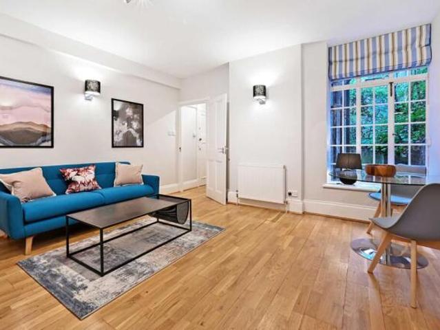 Studio apartment for rent in Britten Street, Chelsea SW3
