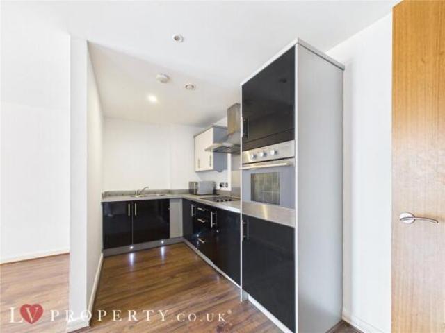 Studio apartment for rent in Bromsgrove Street, Birmingham, West Midlands, B5