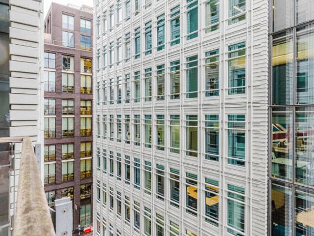 Studio apartment for rent in Central Saint Giles Piazza, Camden, London, WC2H
