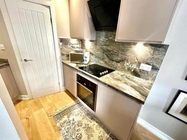 Studio apartment for rent in Charlotte Road, Sheffield, S2