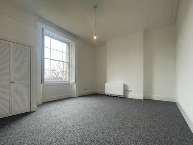 Studio Apartment For Rent In Clifton