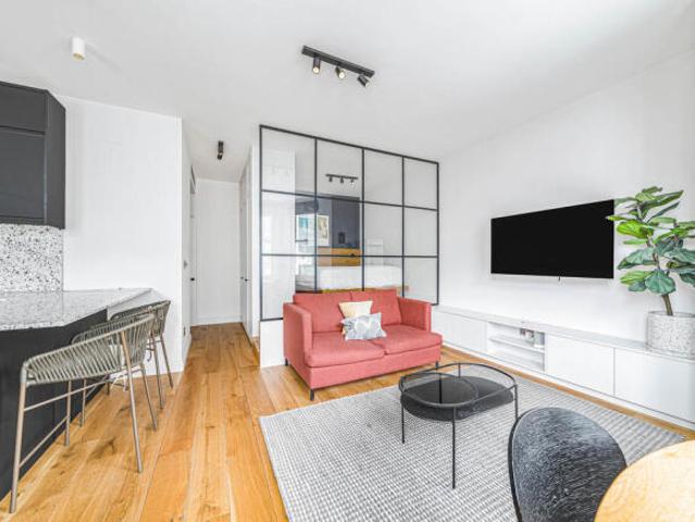 Studio apartment for rent in Coleherne Road, Chelsea, SW10