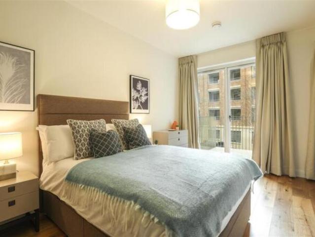 Studio apartment for rent in Copperworks Wharf Sugar House Island E15