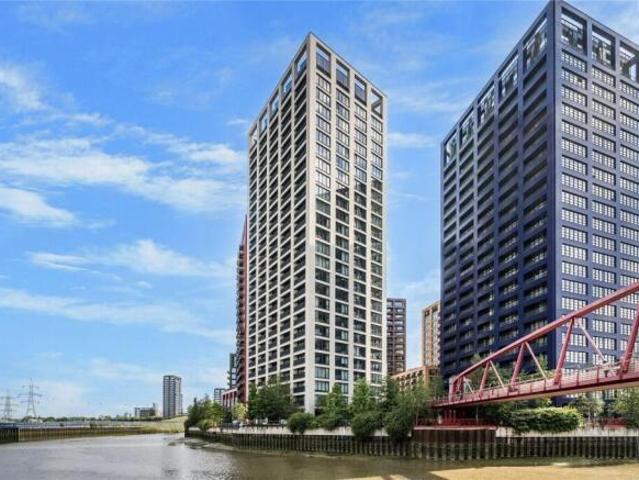Studio apartment for rent in Corson House, 157 City Island Way, London, Greater London, E14