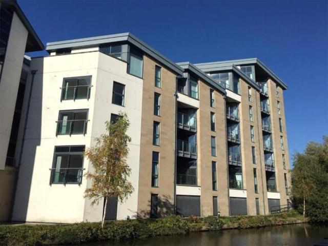 Studio apartment for rent in Court View, Aalborg Place, LA1