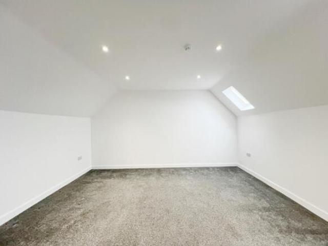 Studio apartment for rent in Cricklade Road, SN2