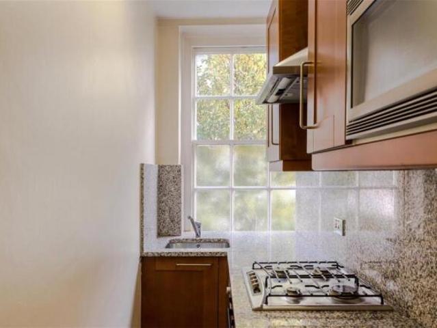 Studio apartment for rent in Devonshire Street, Marylebone, London, W1W