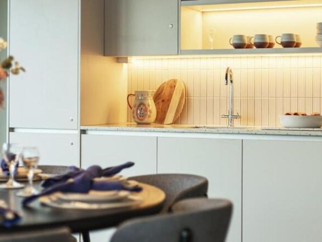 Studio apartment for rent in Dockside, Edinburgh, EH6