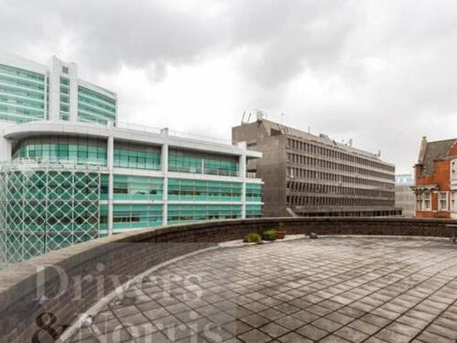 Studio Apartment For Rent In Euston, London