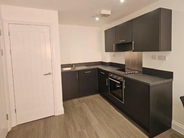 Studio apartment for rent in George House, George Street, Wakefield, WF1