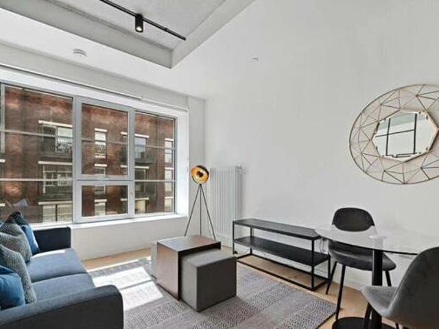 Studio Apartment For Rent In Goodluck Hope, London