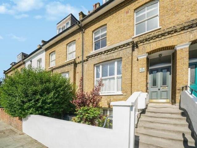 Studio apartment for rent in Ground Floor, 4 Bassein Park Road, W12