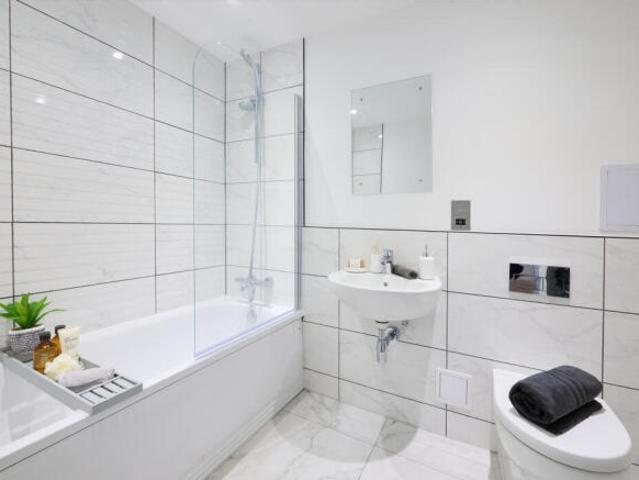 Studio apartment for rent in Herschel Street, Slough, Berkshire, SL1