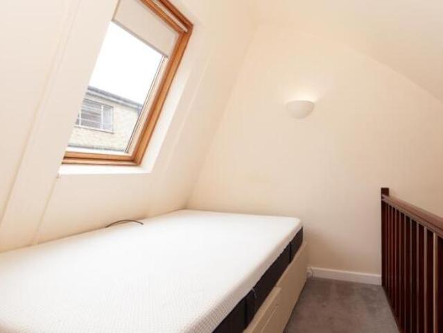 Studio apartment for rent in High Street, Oxford, OX1