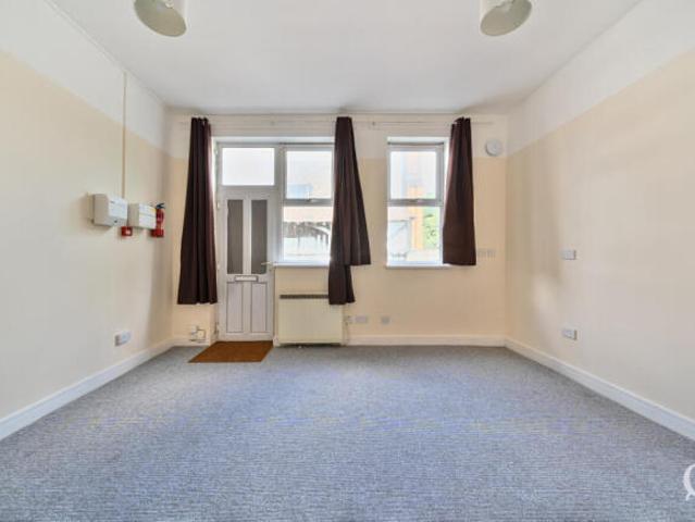 Studio apartment for rent in High Street, Snodland, ME6