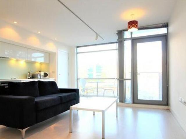 Studio Apartment For Rent In Ingram Street