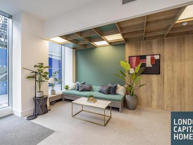 Studio apartment for rent in Jacquard Point, 5 Tapestry Way, London, E1