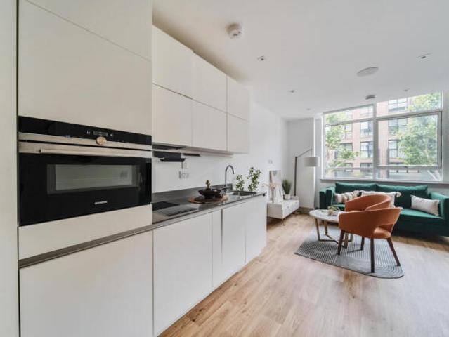 Studio apartment for rent in Lawrence Road, Tottenham, London, N15