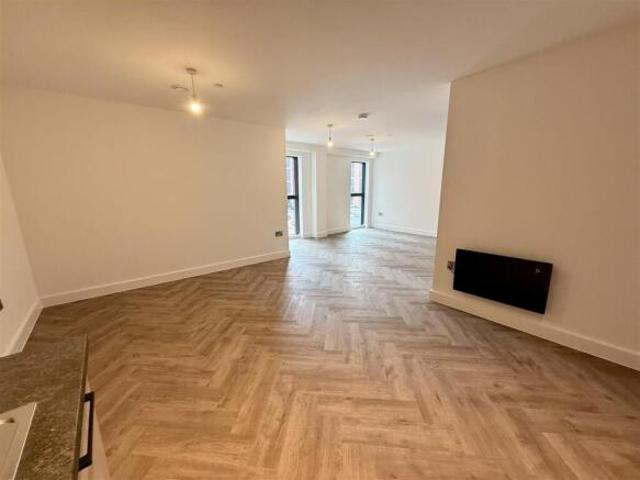 Studio apartment for rent in Liversage Street, Derby, DE1