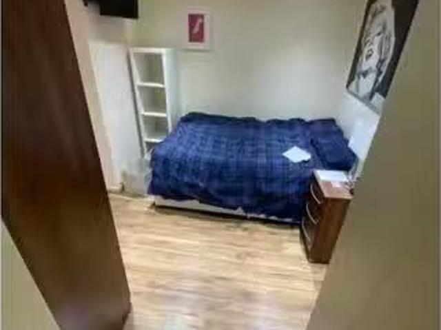 Studio apartment for rent in London