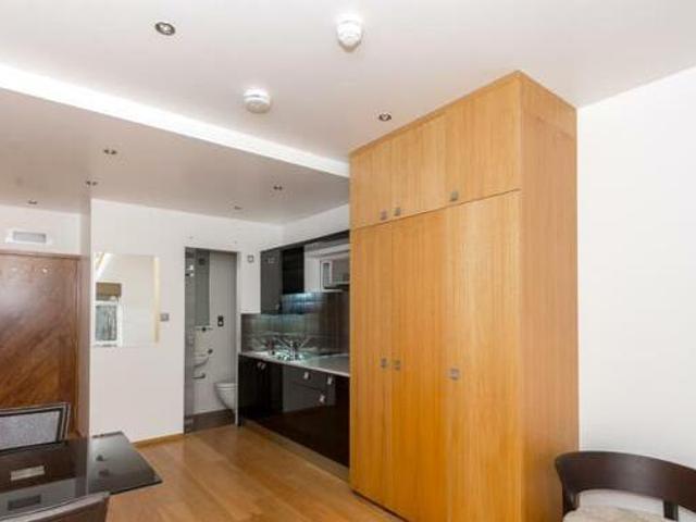 Studio Apartment For Rent In London