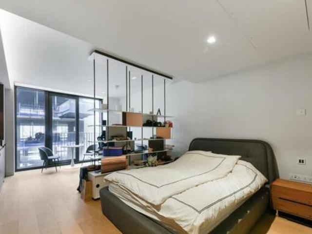 Studio Apartment For Rent In London