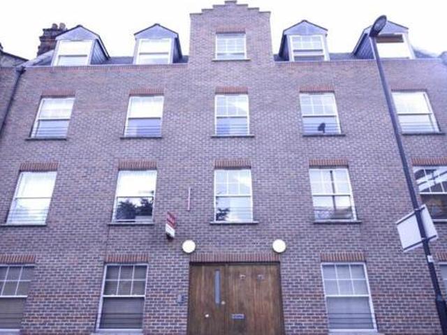 Studio Apartment For Rent In London