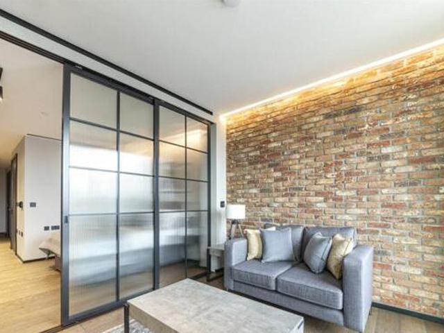 Studio Apartment For Rent In London