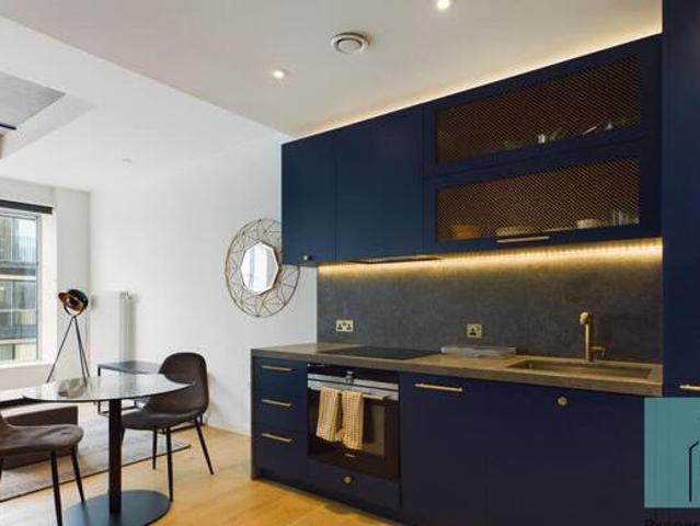 Studio Apartment For Rent In London