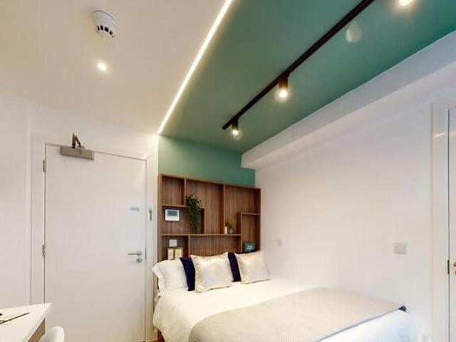 Studio Apartment For Rent In London