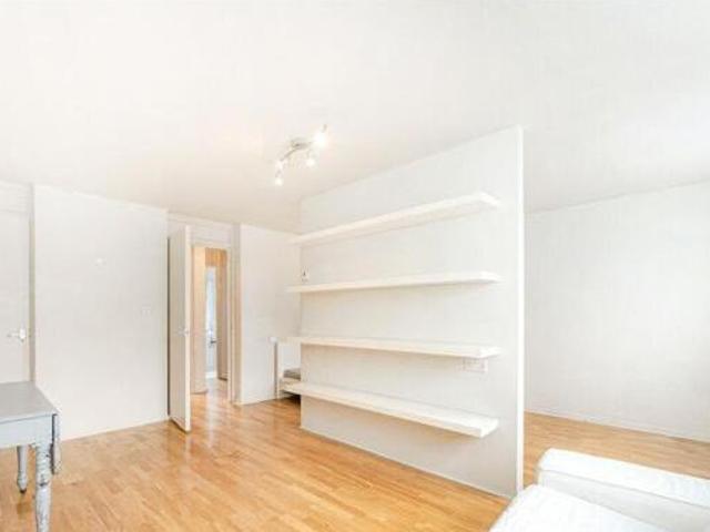 Studio Apartment For Rent In London