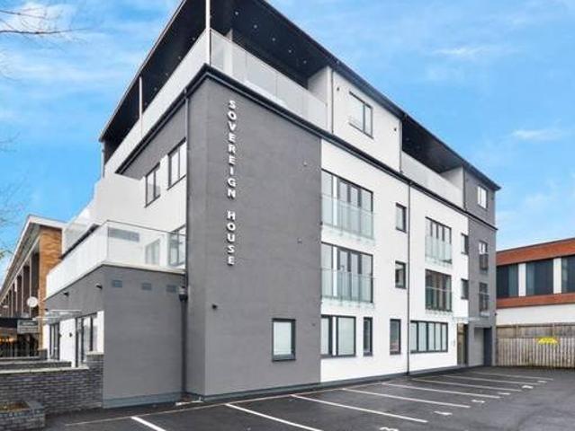 Studio apartment for rent in London Road South Poynton SK12