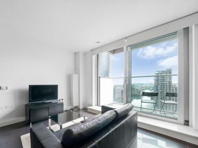 Studio apartment for rent in Pan Peninsula, Canary Wharf, E14