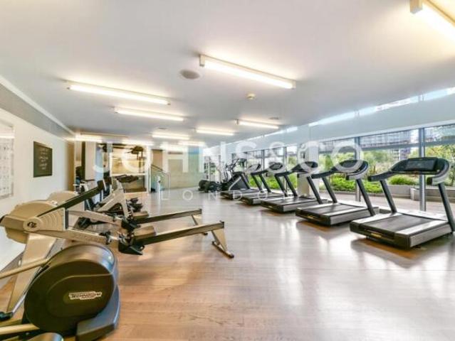 Studio apartment for rent in Pan Peninsula, Canary Wharf, London, E14