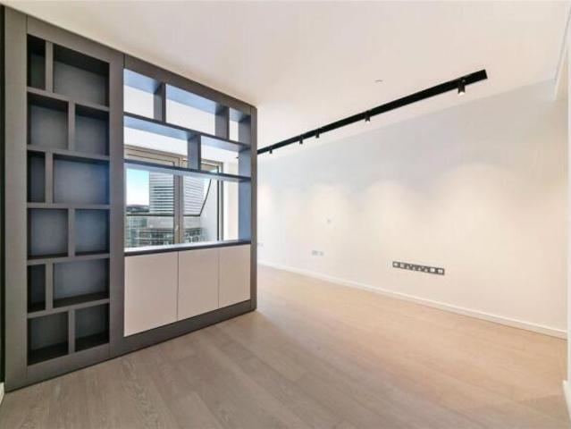 Studio apartment for rent in Park Drive, London, E14