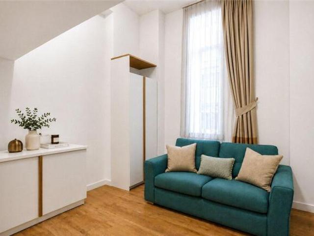 Studio apartment for rent in Princess Beatrice House, Chelsea, London, SW10
