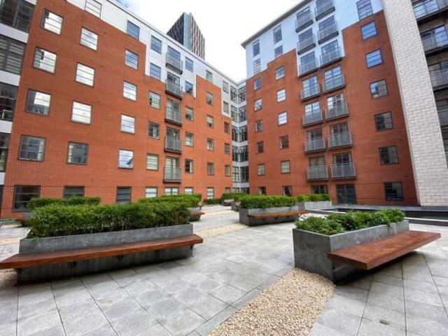 Studio apartment for rent in Quadrangle, 1 Lower Ormond Street, Manchester, M1