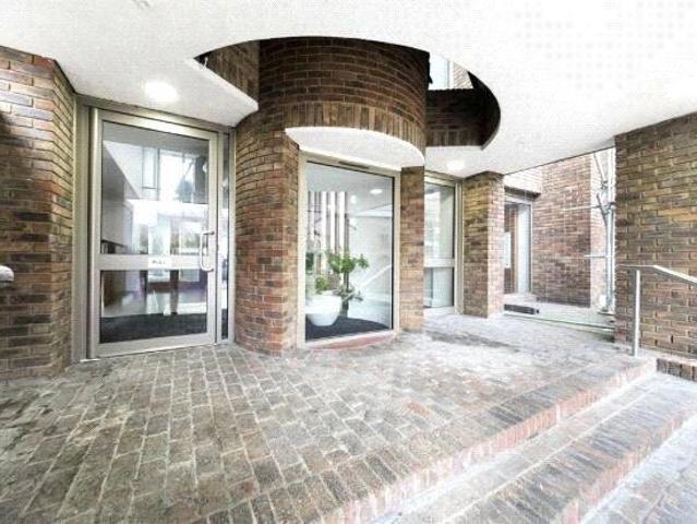 Studio apartment for rent in Riverdale House, 68 Molesworth Street, Lewisham, London, SE13
