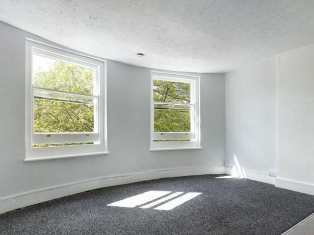 Studio Apartment For Rent In Room 5, Brighton
