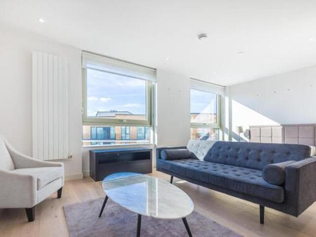 Studio Apartment For Rent In Royal Wharf, London