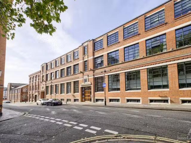 Studio apartment for rent in St Pauls Place, 40 St. Pauls Squa.