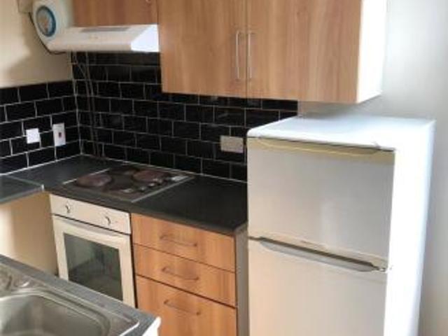 Studio apartment for rent in Stanmore Road, Birmingham, B16
