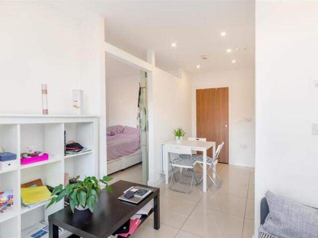 Studio apartment for rent in Shearwater Drive, West Hendon NW9