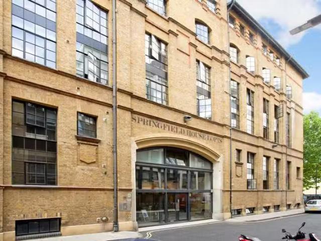 Studio apartment for rent in Springfield House Lofts, Dalston.
