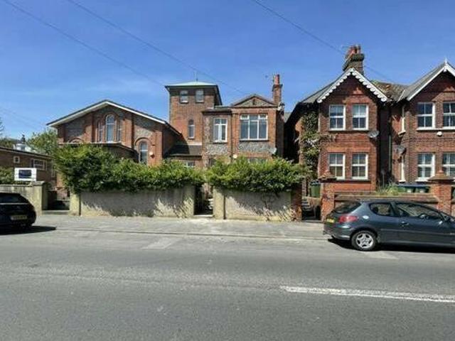 Studio apartment for rent in The Prestbury Fort Road BN9